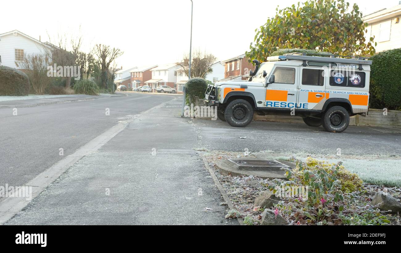 Mountain Rescue Land Rover High Resolution Stock Photography and Images ...
