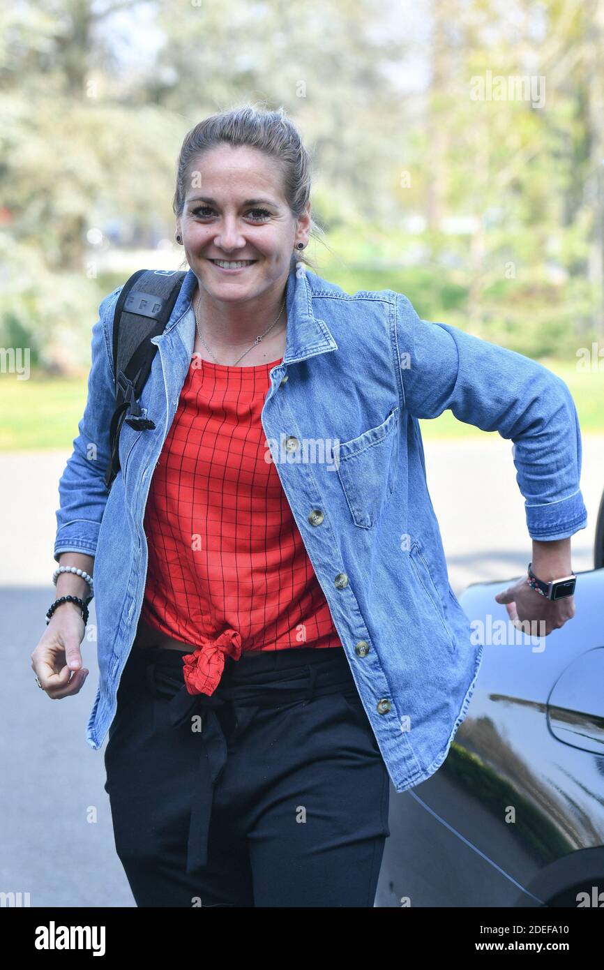 Julie debever hi-res stock photography and images - Alamy