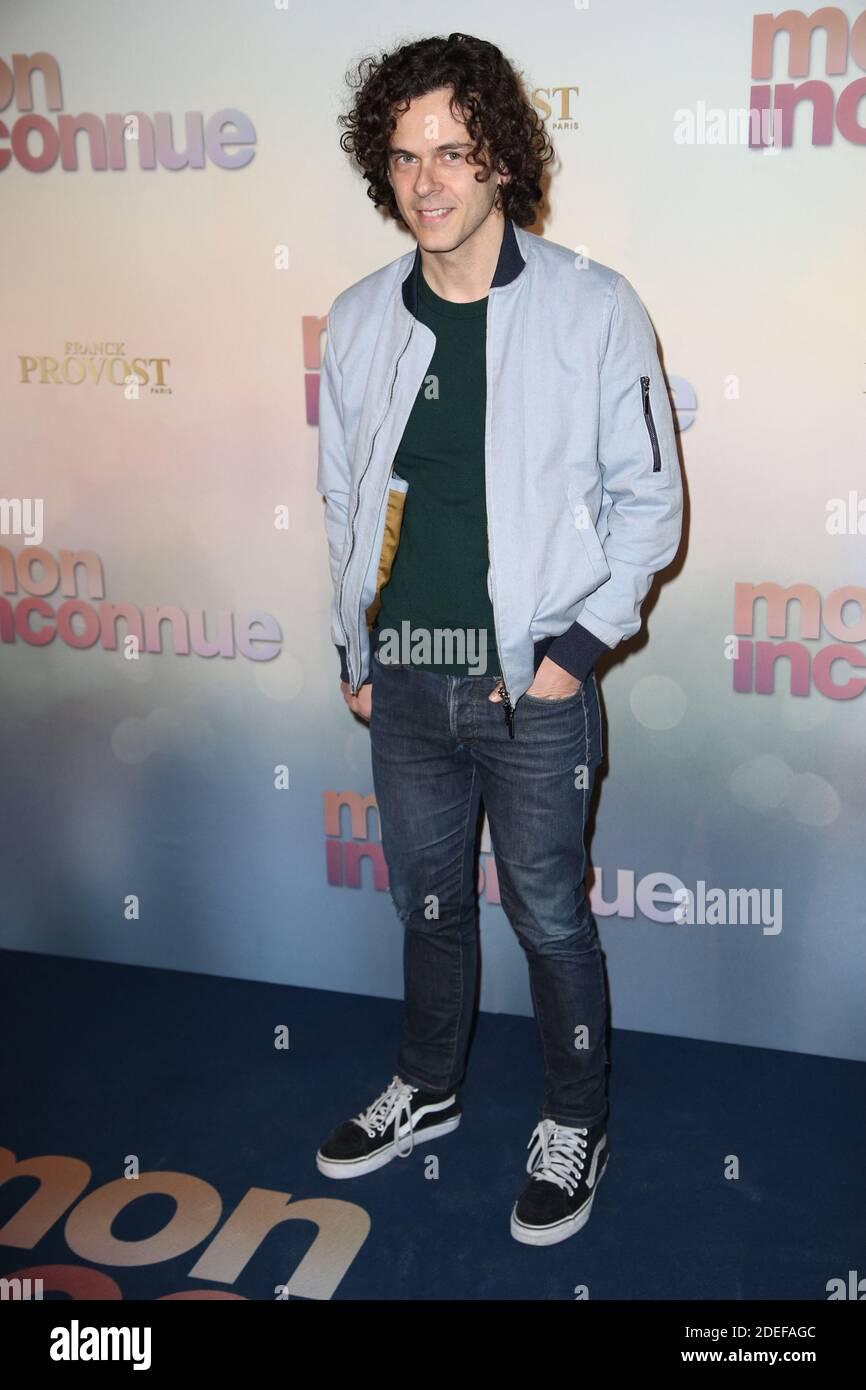 Michael Gregorio lors de la premiere de 'Mon Inconnue' a l'UGC ...