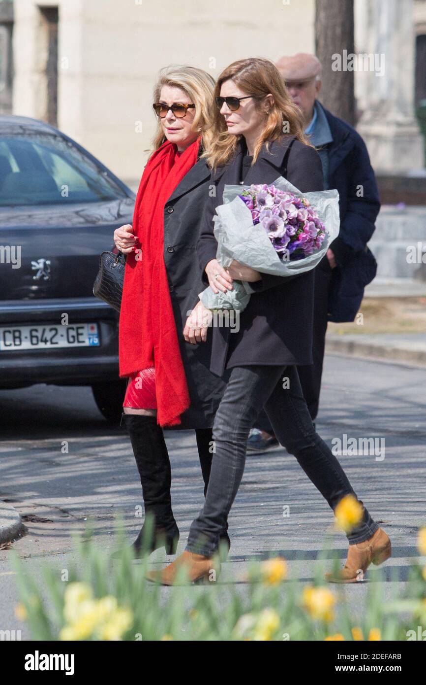Catherine Deneuve and Chiara Mastroianni at Agnes Varda's Funerals at ...