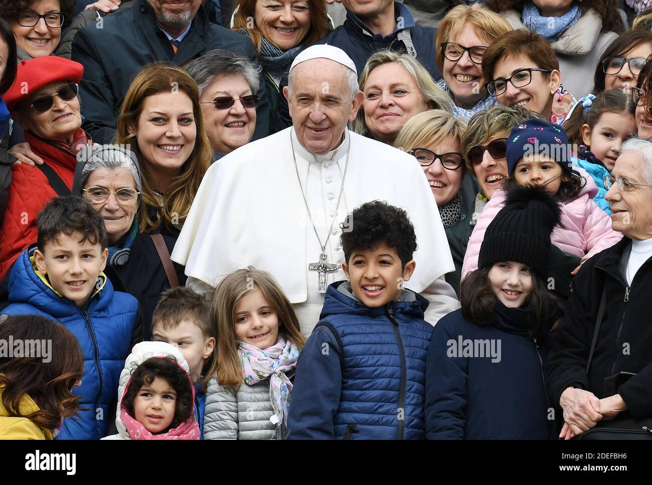 3 children eric hi-res stock photography and images - Alamy