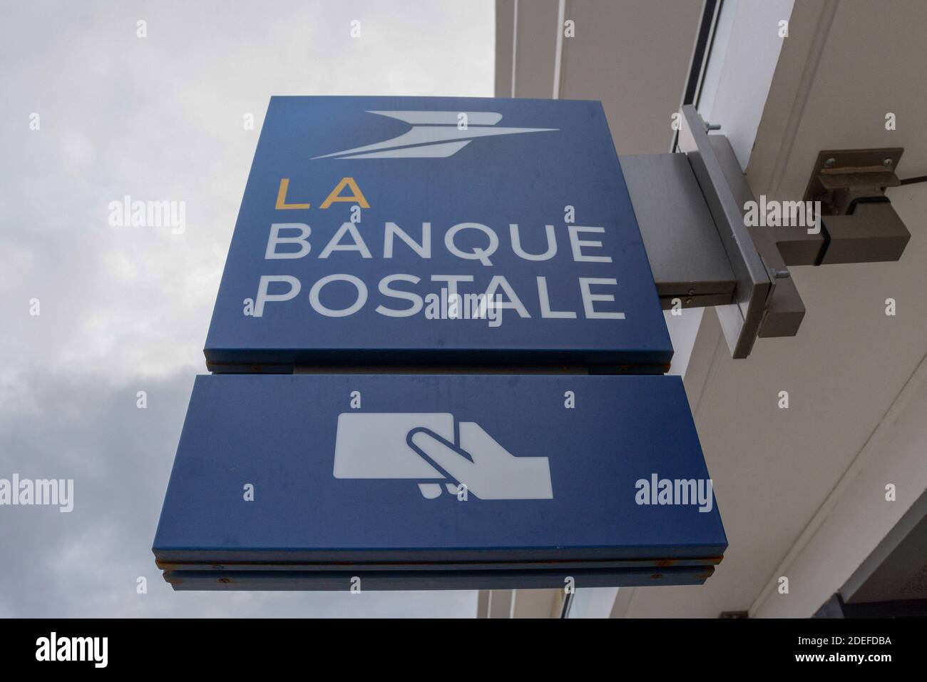 La banque postale logo hi-res stock photography and images - Alamy