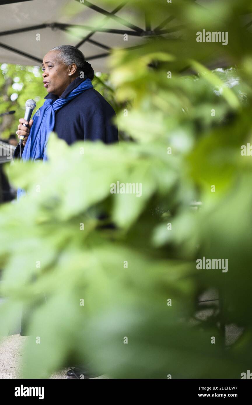 Soprano barbara hendricks hi-res stock photography and images - Alamy