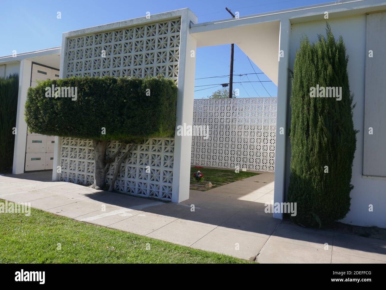 North Hollywood, California, USA 30th November 2020 A general view of ...