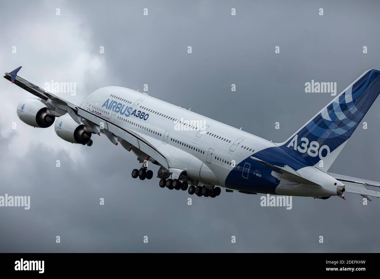 A380 Airbus in flight Stock Photo - Alamy