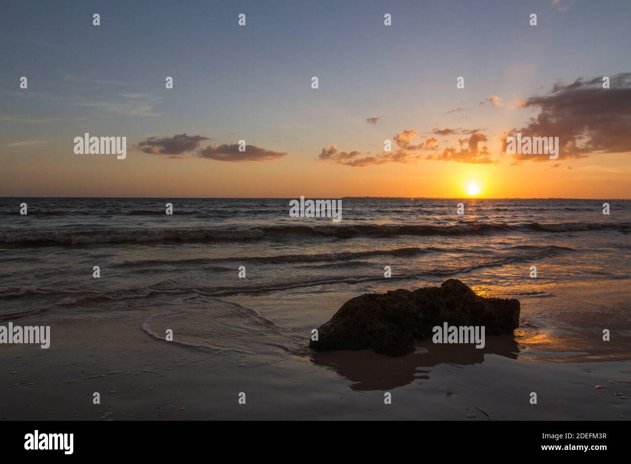 Sunset on the Gulf of Mexico Stock Photo - Alamy