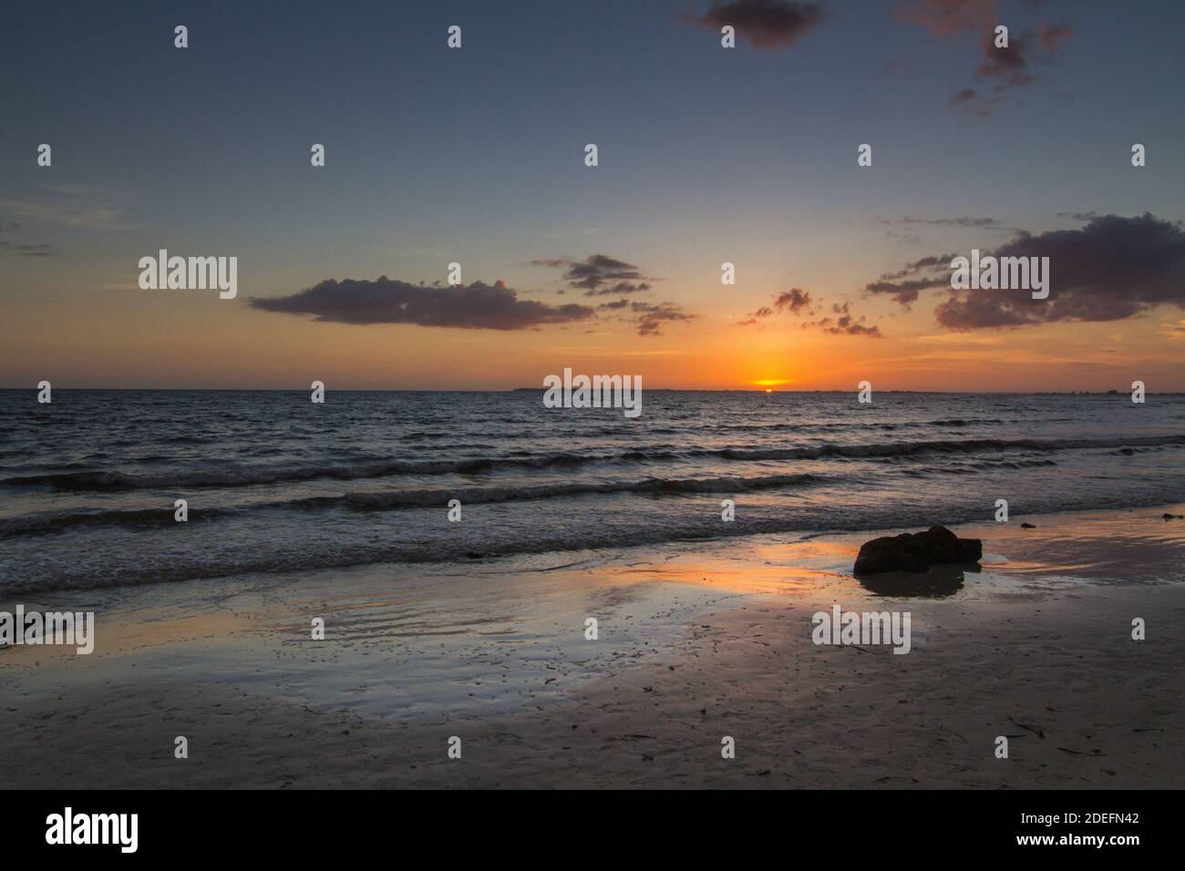 Sunset Bunche Beach High Resolution Stock Photography and Images - Alamy