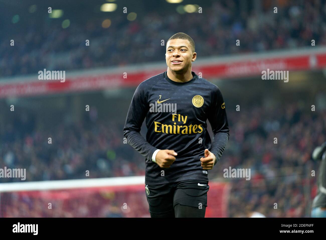 Kylian Mbappe during the warm-up before the the Ligue 1 match between ...