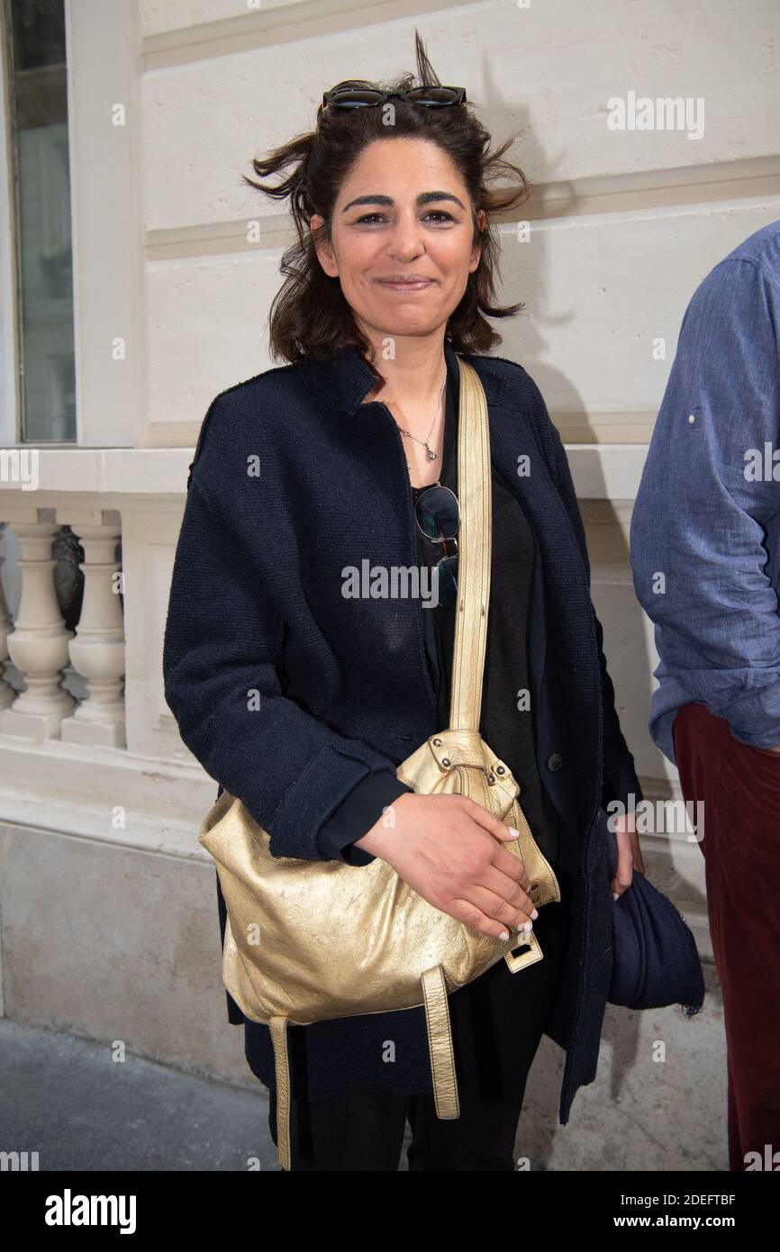 Doraghi sarah hi-res stock photography and images - Alamy