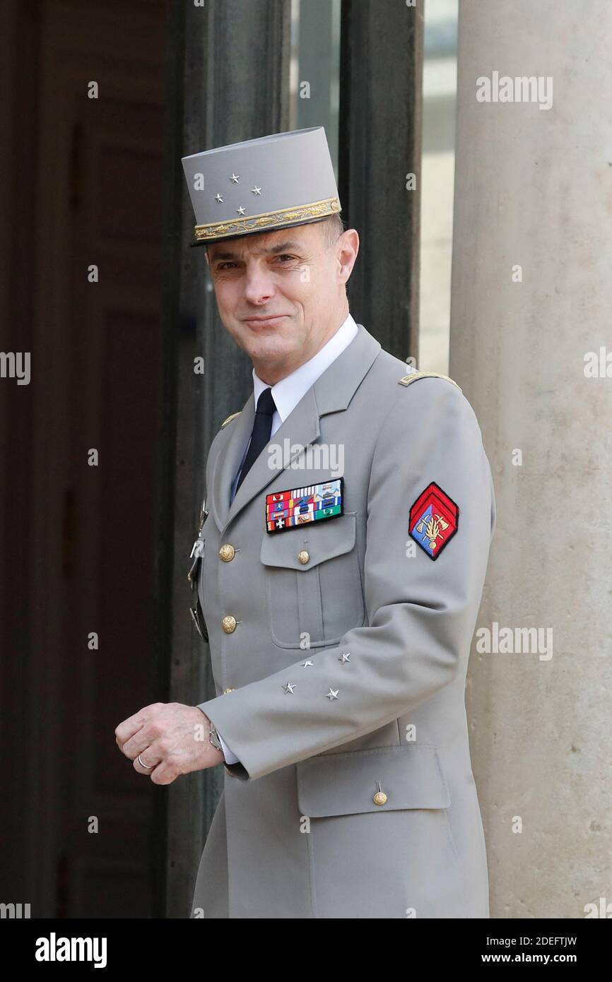 Military reception in paris hi-res stock photography and images - Alamy