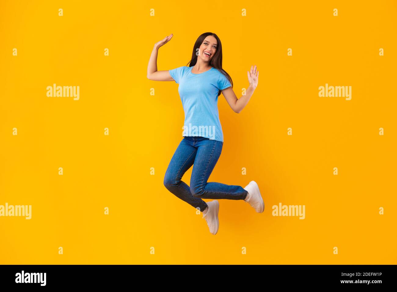 Lady jumping wall hi-res stock photography and images - Alamy