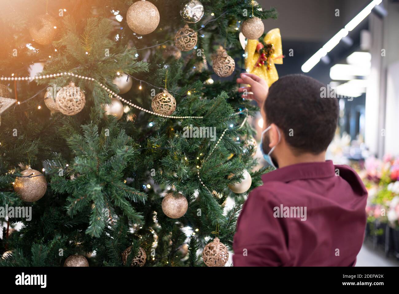 African christmas ornaments hi-res stock photography and images - Alamy