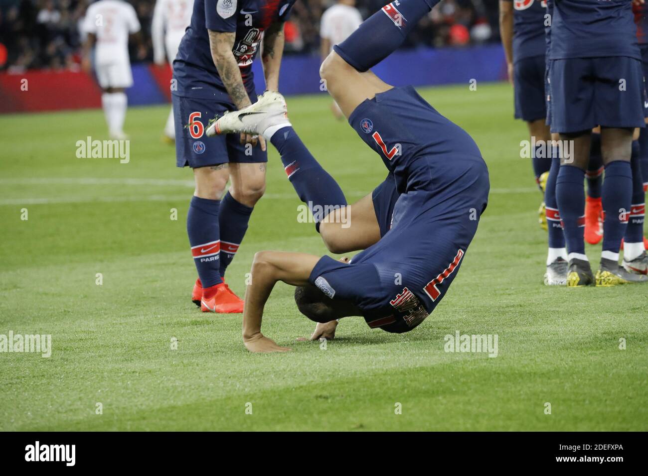 Kylian mbappe psg celebrating hi-res stock photography and images - Alamy