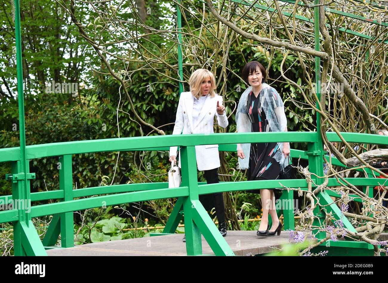 The first lady Brigitte Macron and wife of Prime Minister of Japan Akie ...