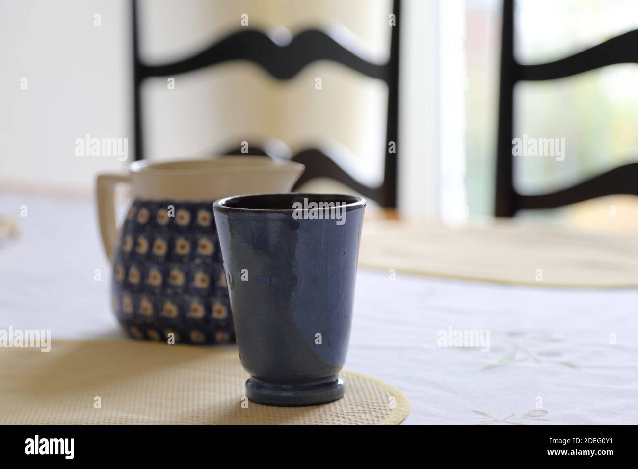 Table beverage hi-res stock photography and images - Alamy