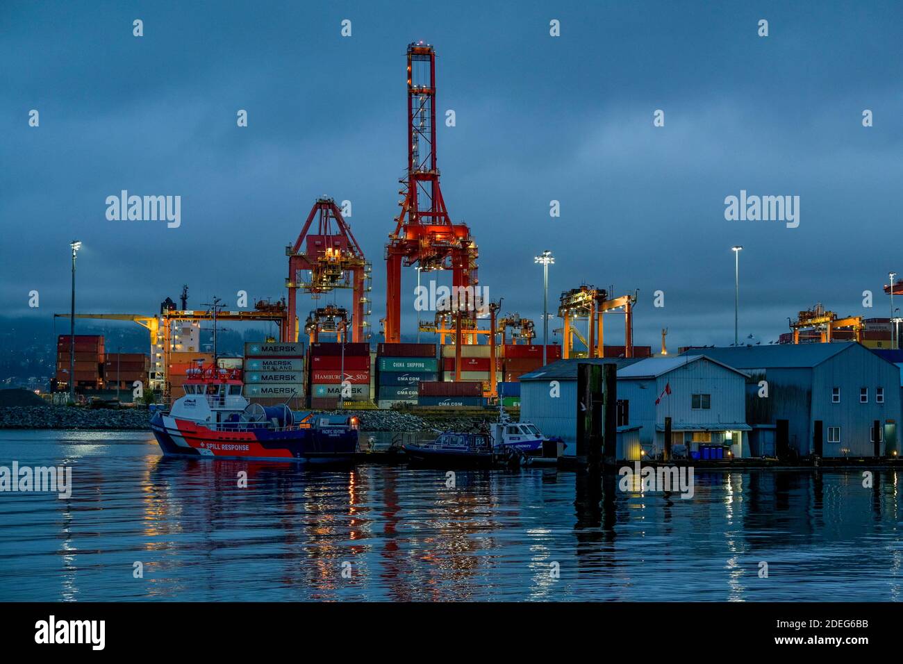 Waterfront cranes, VanTerm, Container crate terminal, Port of Vancouver ...