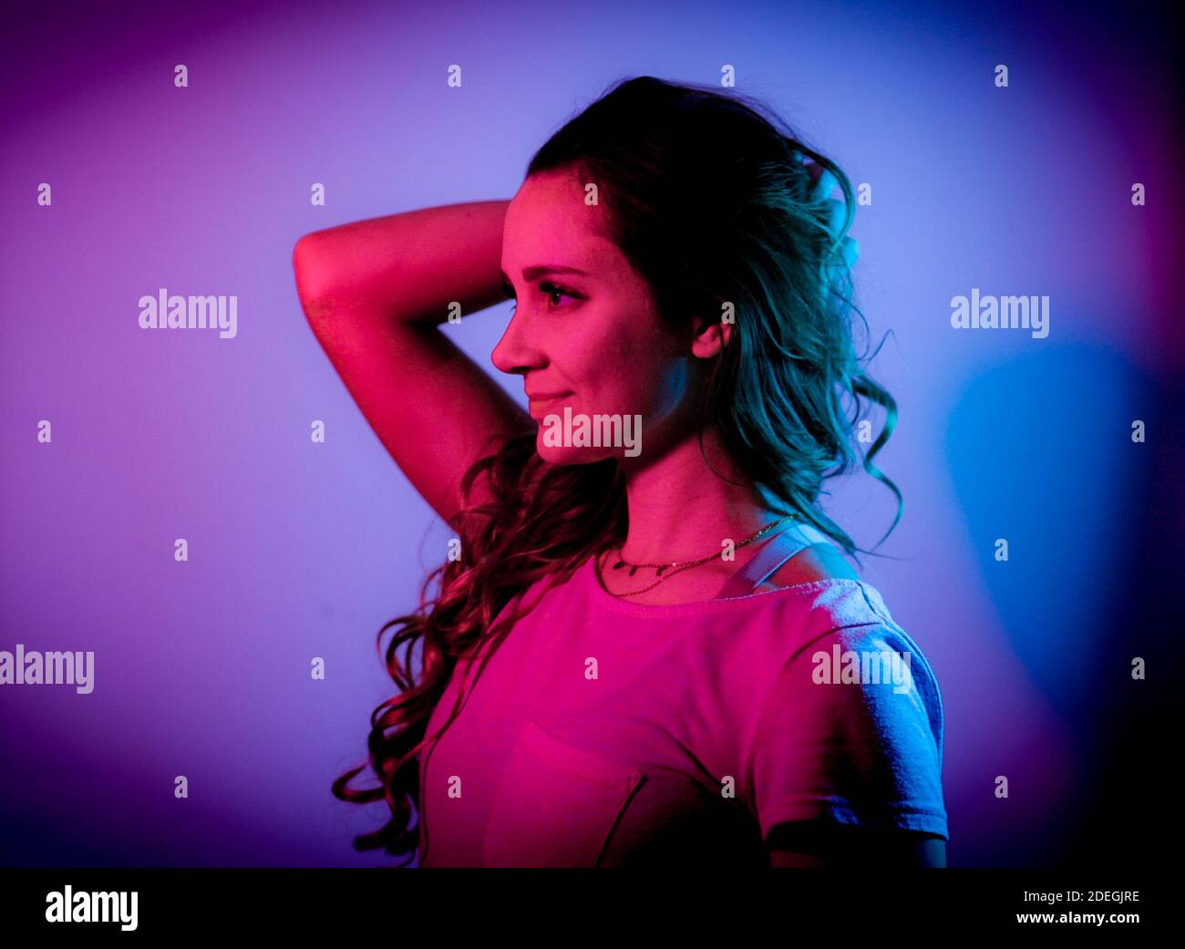 Portait smiling young woman hi-res stock photography and images - Alamy