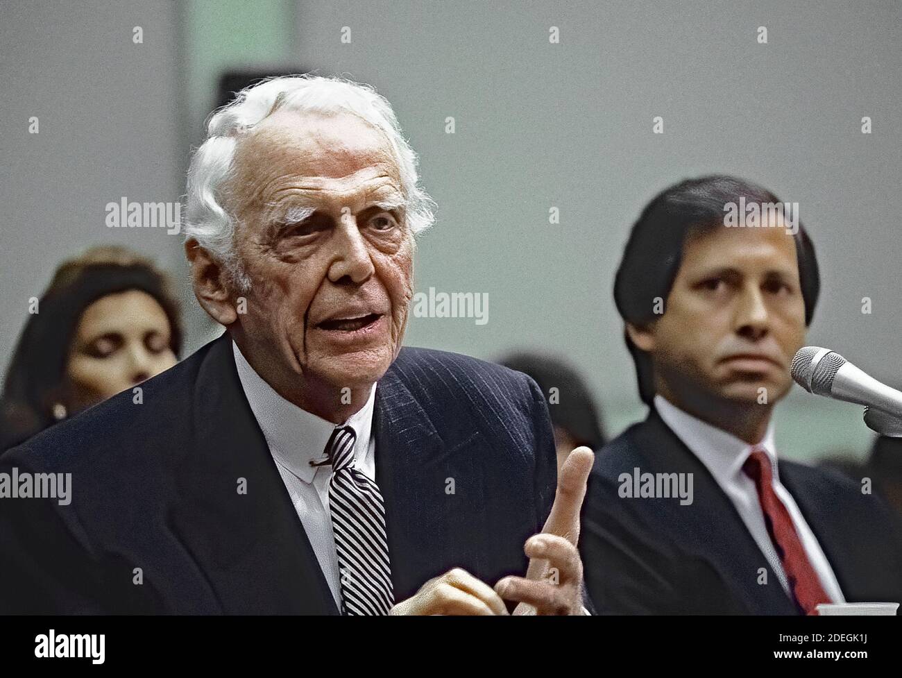 Testifiy hi-res stock photography and images - Alamy