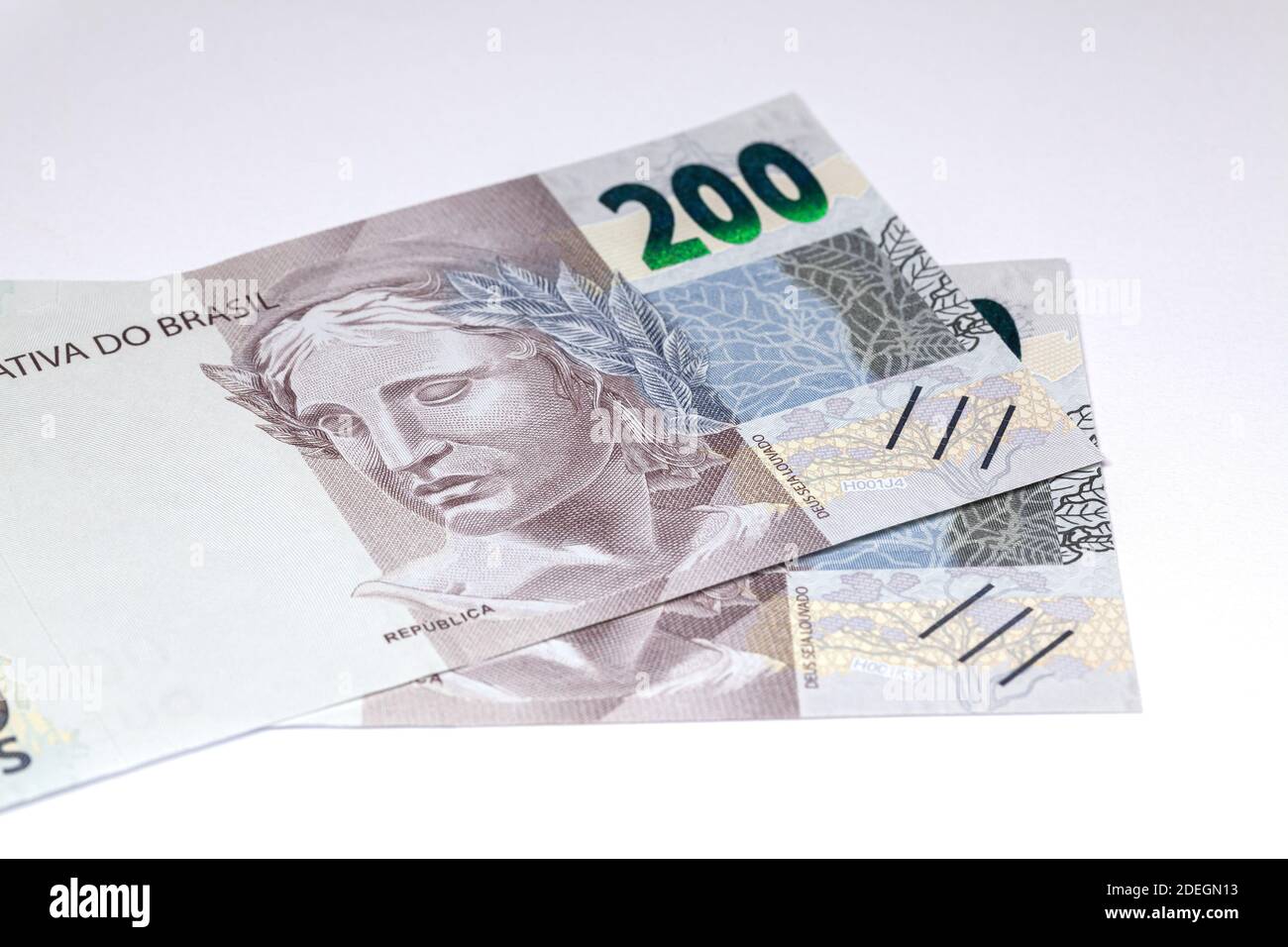 Newly launched 200 Reais brazilian note money bill close up details ...