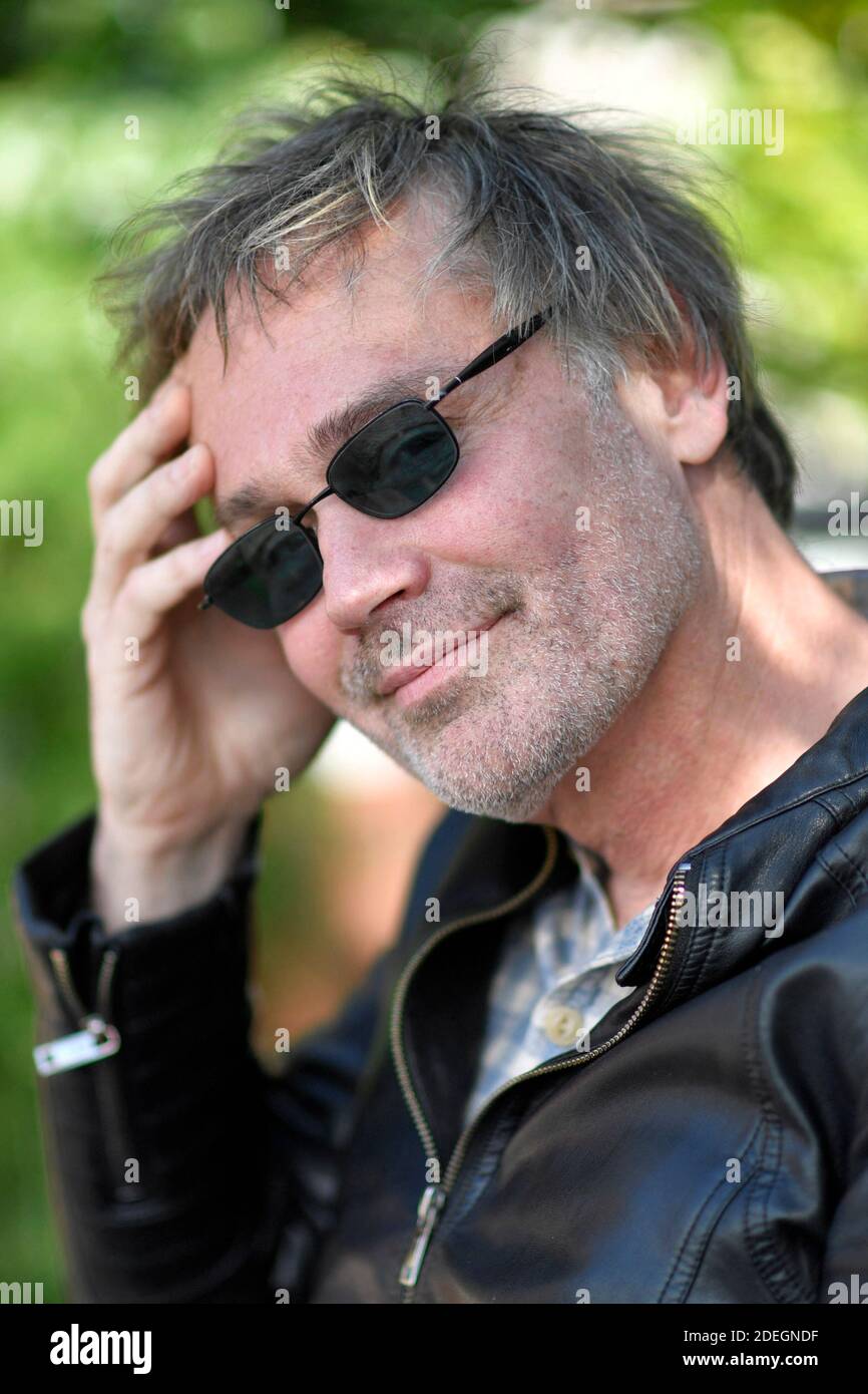 Exclusive. Alain Raoust attending a photo session for the movie Reve de ...