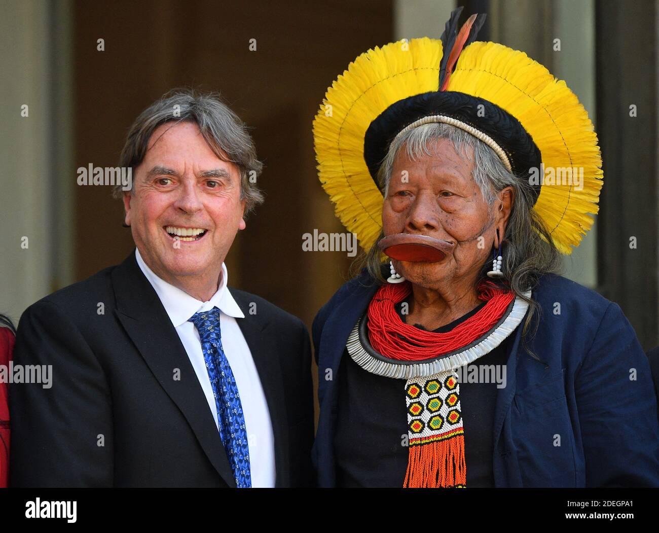 Brazil's legendary indigenous chief Raoni Metuktire (C) poses on the ...