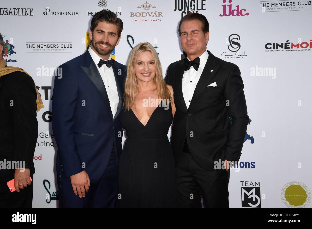 Vincent de Paul and guests attending the Cinemoi Stars United for Good ...