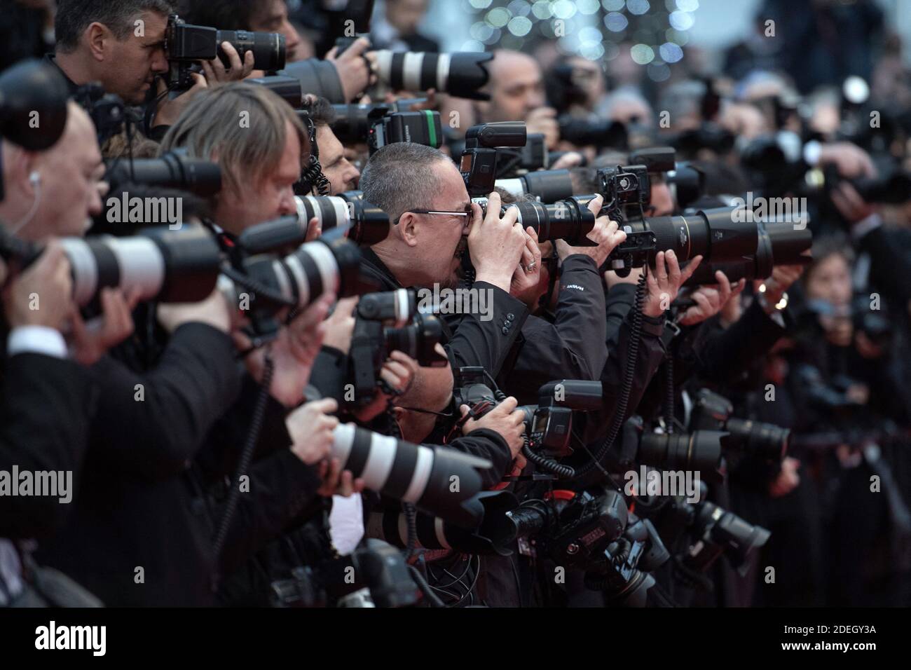 Photographers shooting during the Dolor Y Gloria Premiere as part of ...