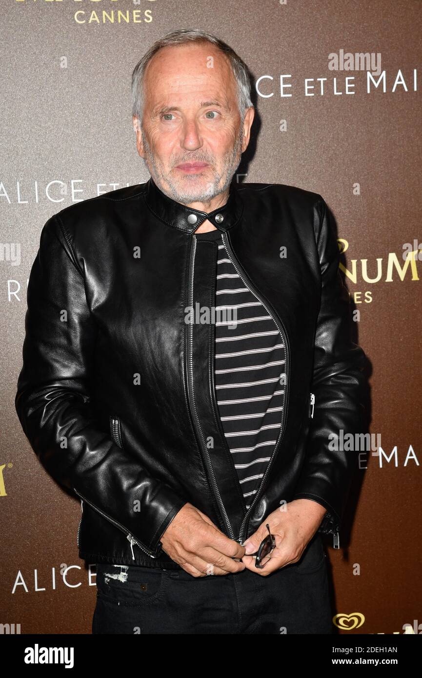 Fabrice Luchini attending a photocall at the party for the movie Alice ...