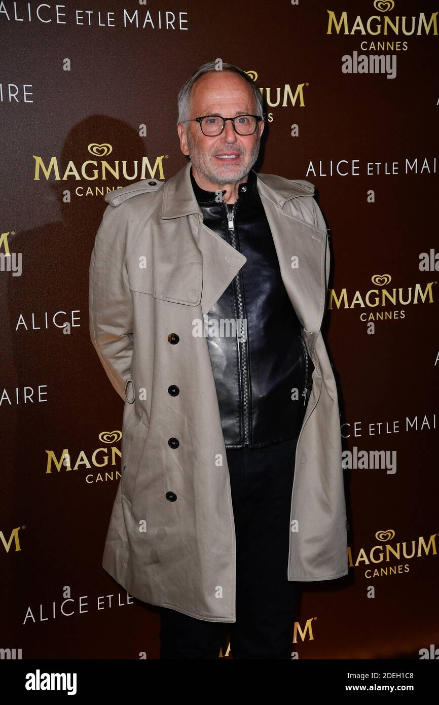 Fabrice Luchini attending a photocall at the party for the movie Alice ...