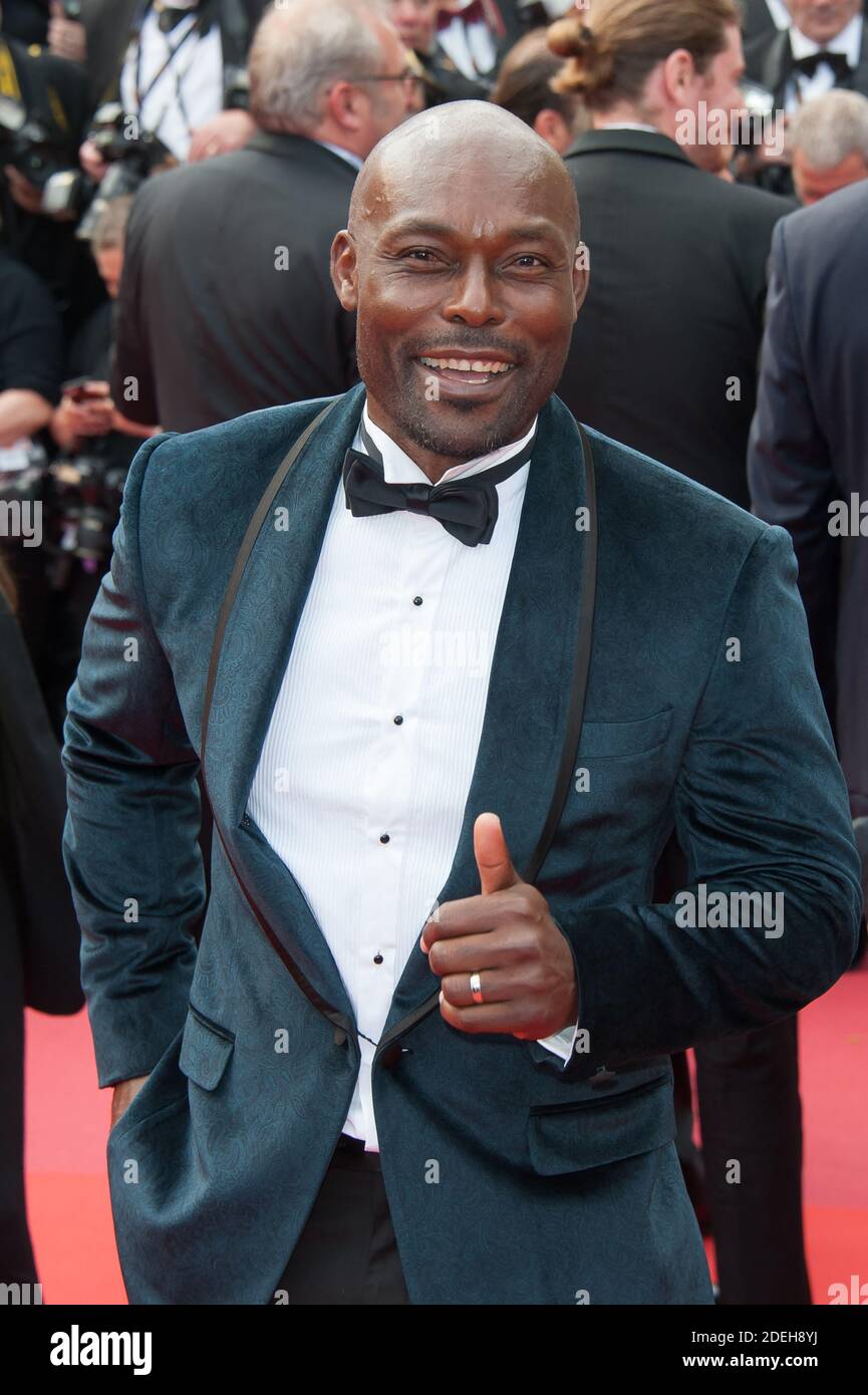 Jimmy Jean-Louis arriving on the red carpet of 'Once Upon a Time in ...