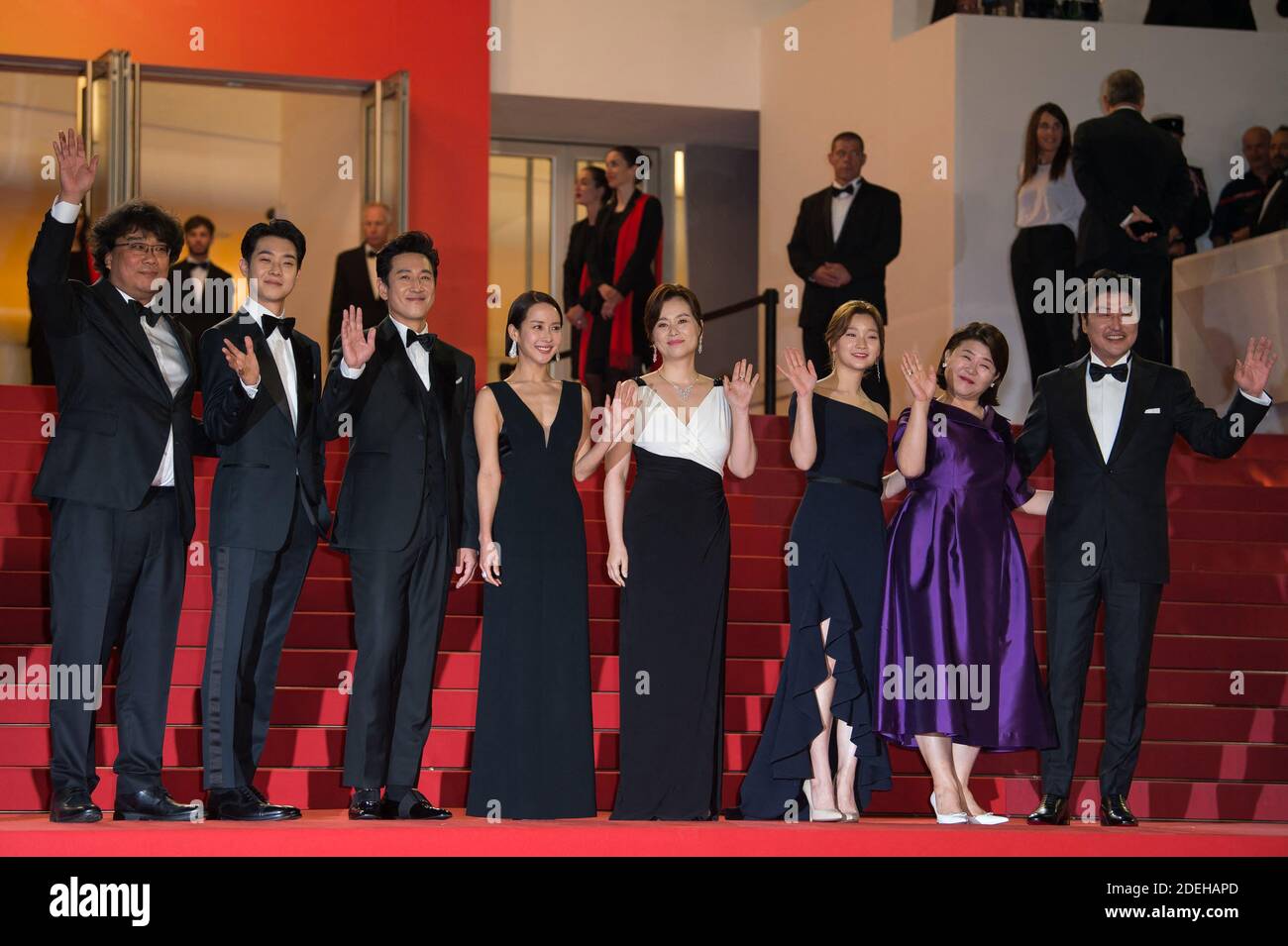 Kang-Ho Song, Lee Sun-Kyun, Lee Jung-Eun, Cho Yeo-Jeong, Chang Hyae-Jin ...