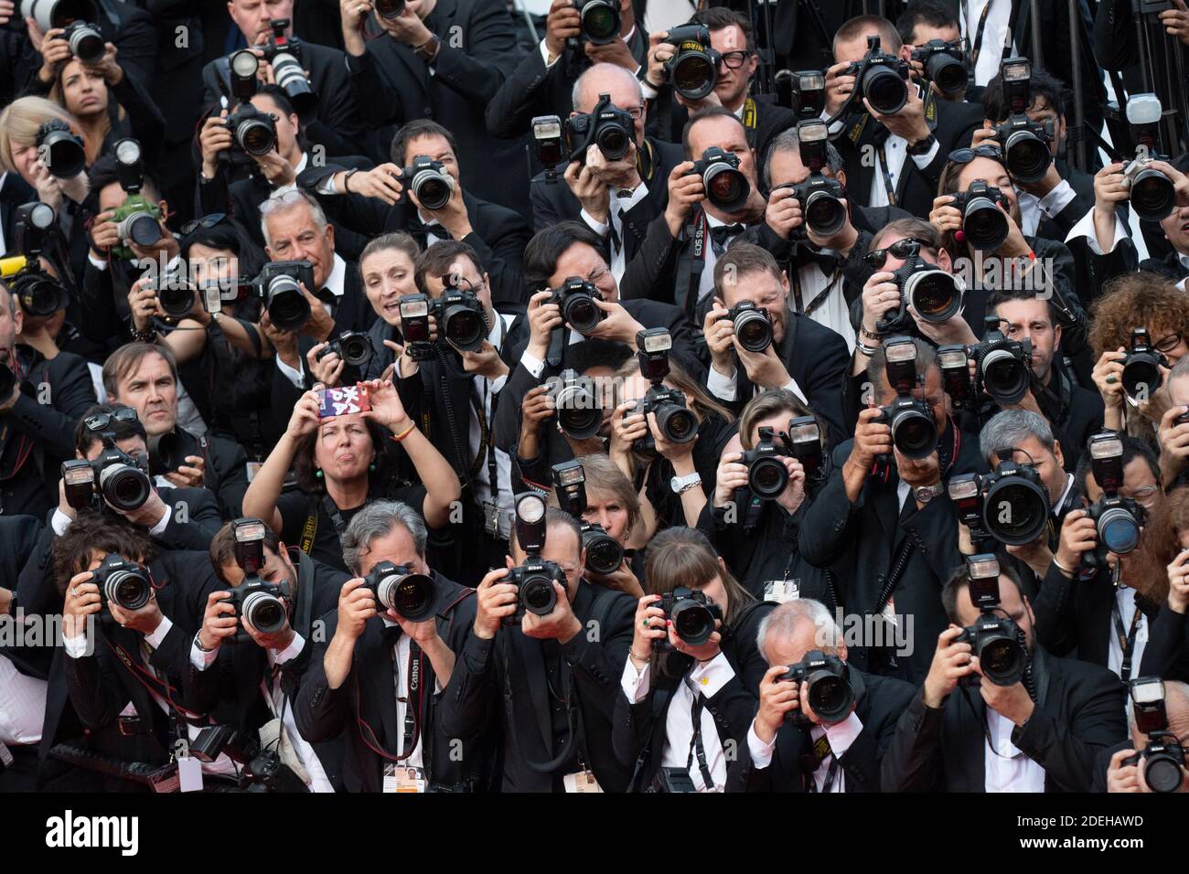 Photographers shooting during the Once Upon A Time... In Holywood ...