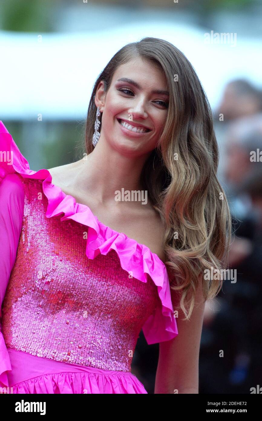 Lorena Rae attending the Roubaix, Une Lumiere (Oh Mercy!) Premiere as ...