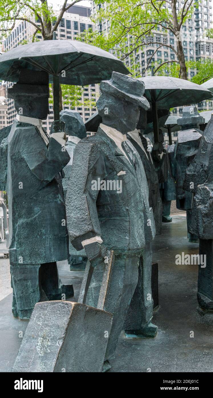 The Gentlemen Statue sculpture in the AMA Plaza in Chicago done by Ju ...