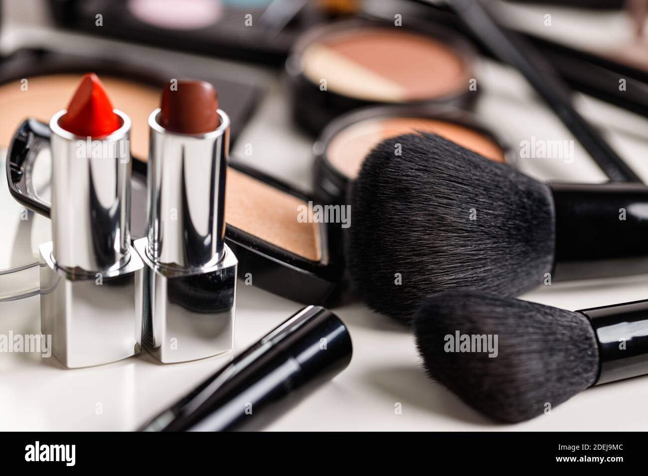 Makeup artist tools hi-res stock photography and images - Alamy