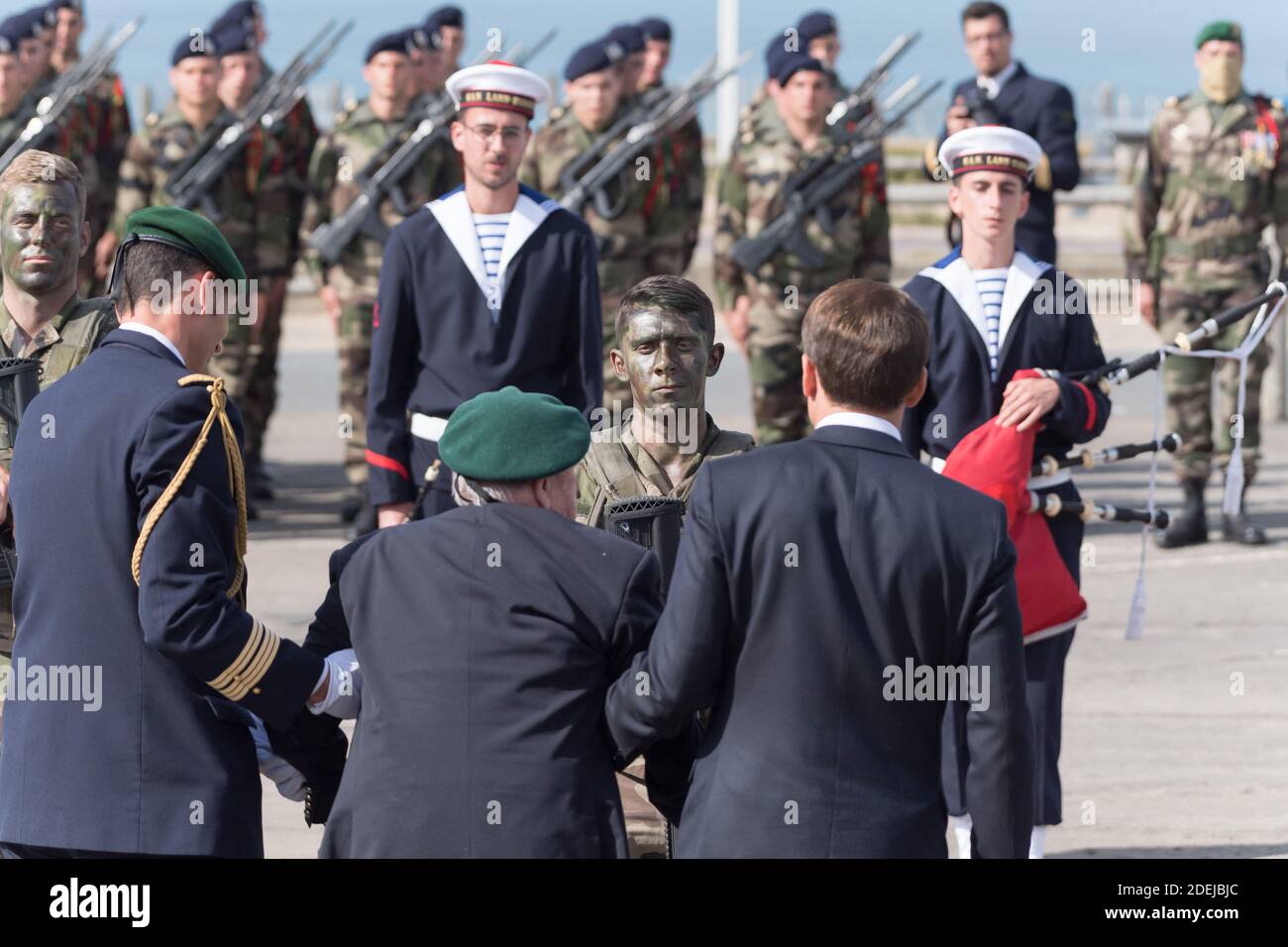 Leon Gautier, Emmanuel Macron and Marine commando (Berets Verts ...