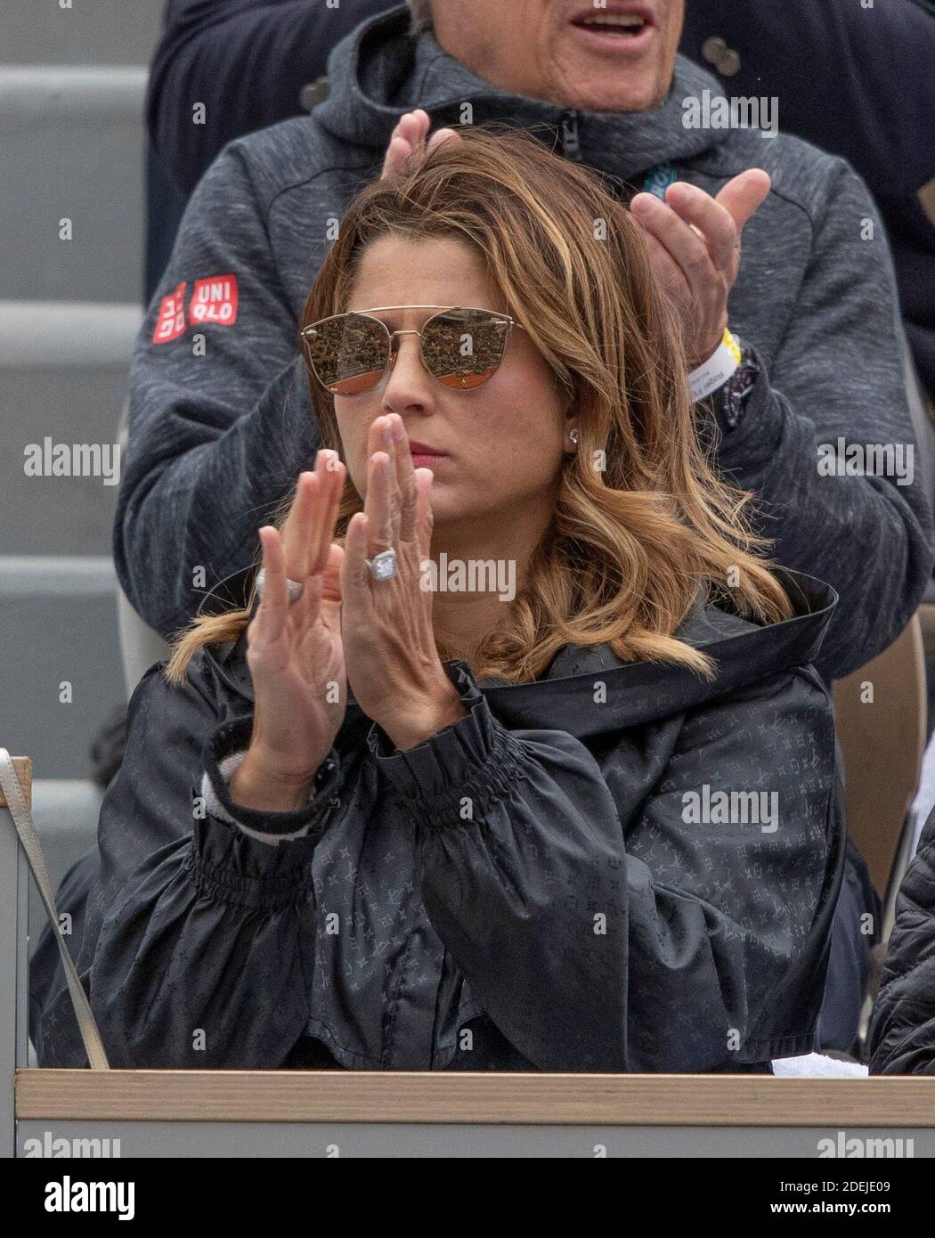 Mirka Federer during the semi final French Tennis Open Day 13 at Roland ...
