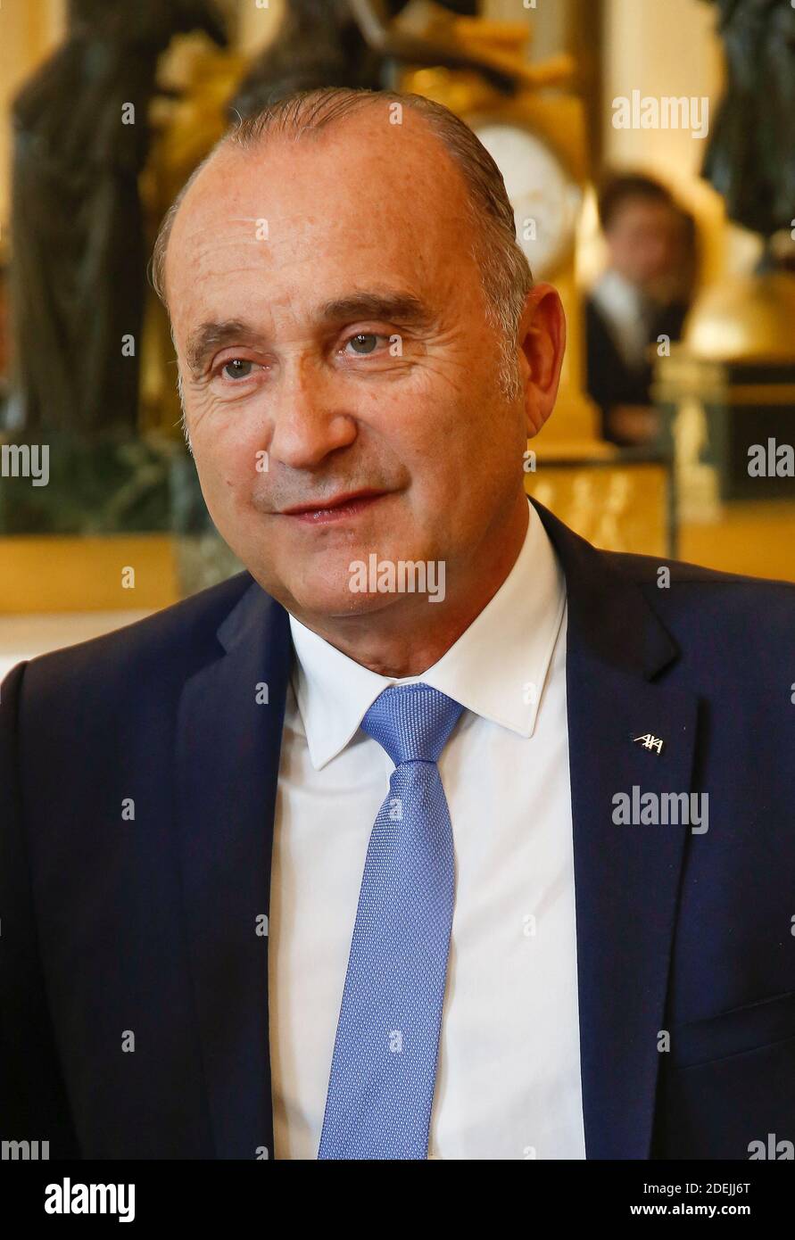 Jacques de Perreti, President de AXA lors de la presentation des ...