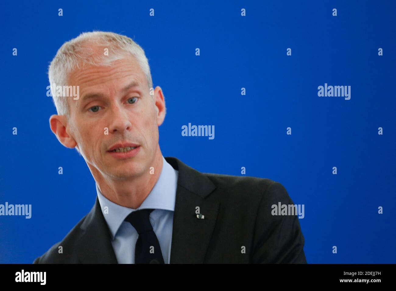 Frank verner hi-res stock photography and images - Alamy