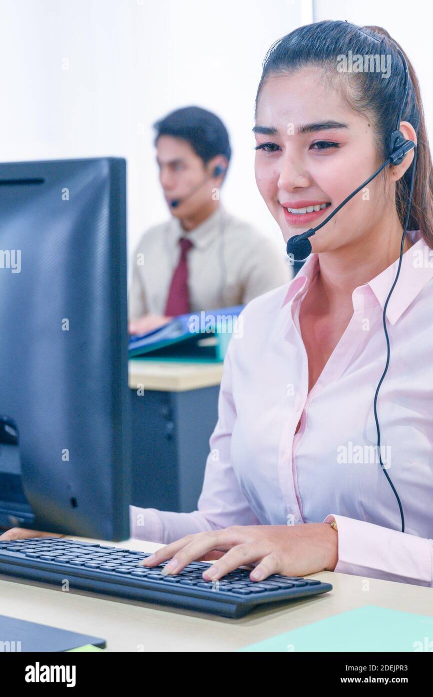 Agent corporate hi-res stock photography and images - Alamy