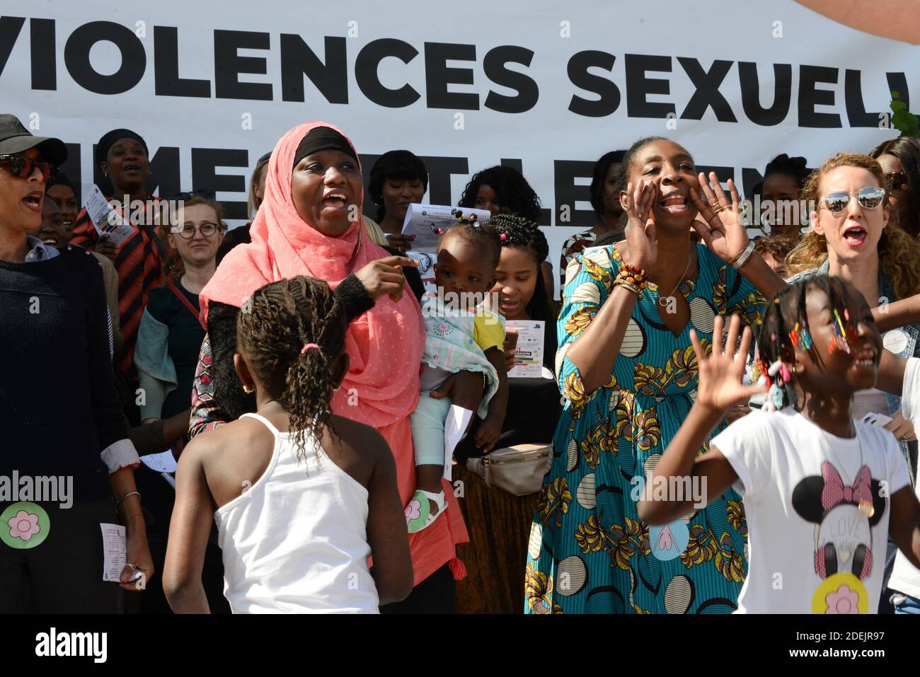 Women demonstrate against the practice of excision (female genital ...