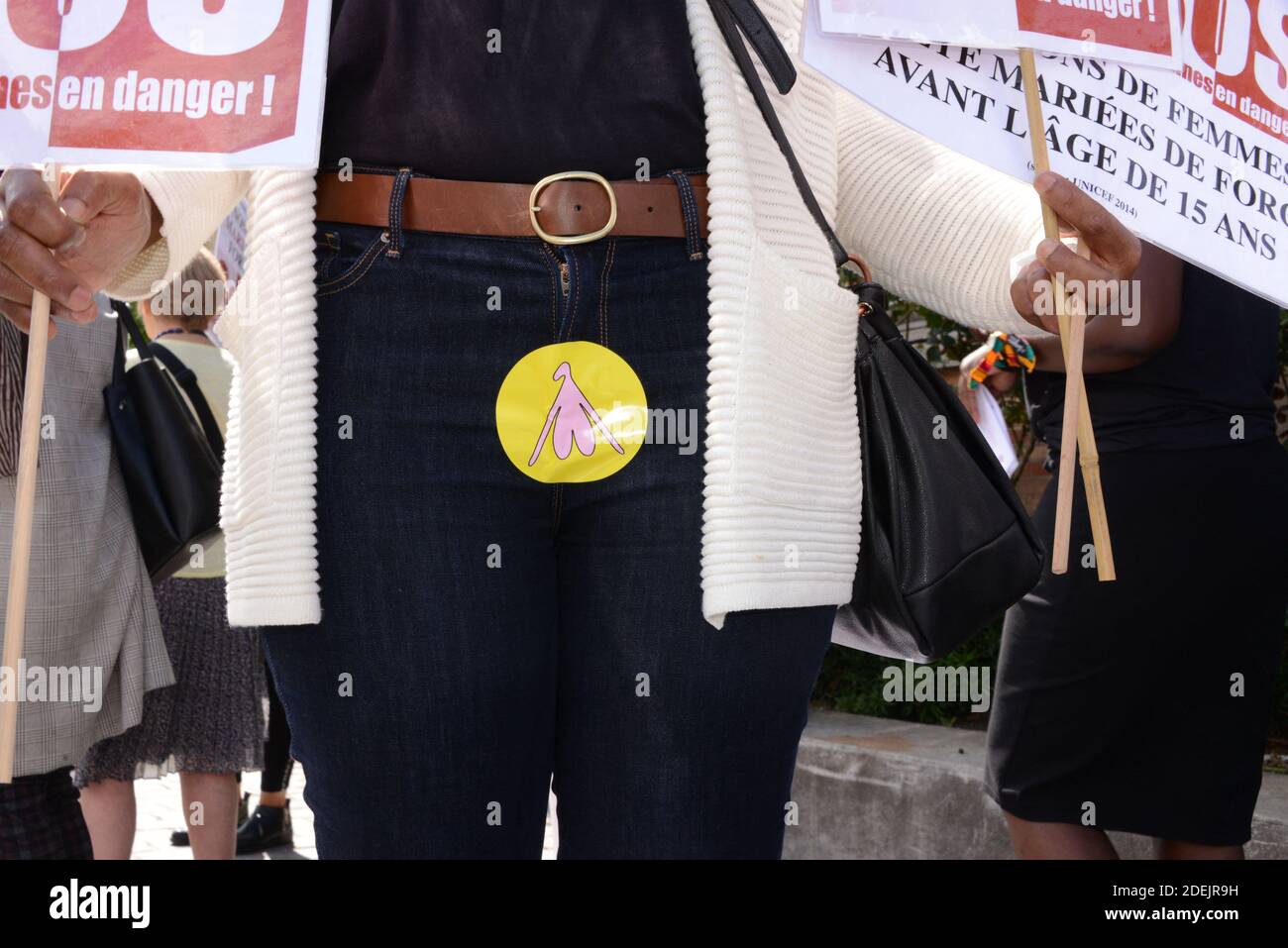 Women demonstrate against the practice of excision (female genital ...