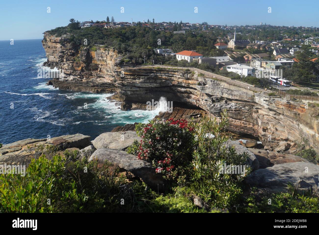 Sydney Cliffscape from the Top of Gap Bluff Stock Photo - Alamy