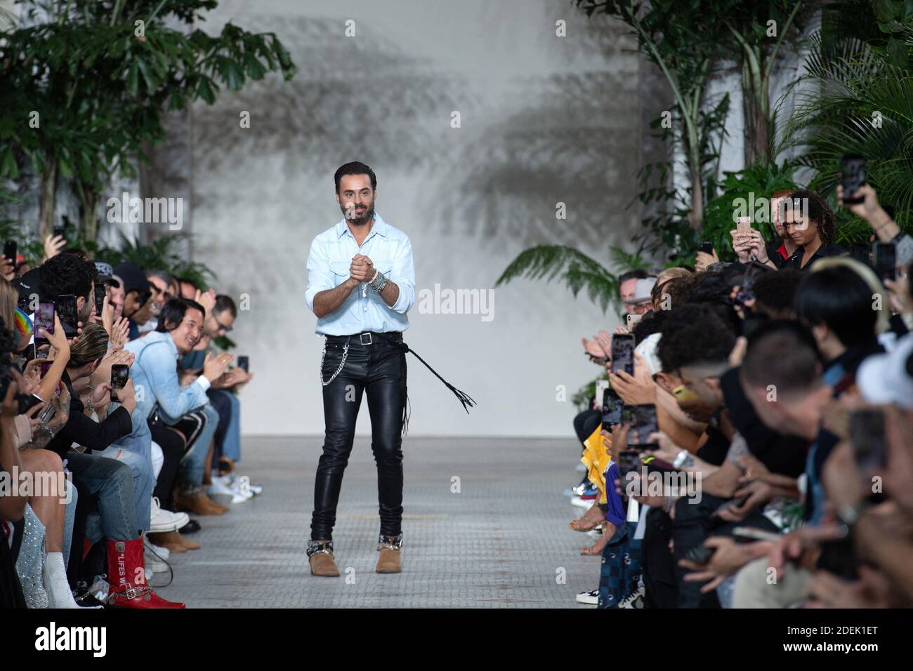 Amiri fashion hi-res stock photography and images - Alamy