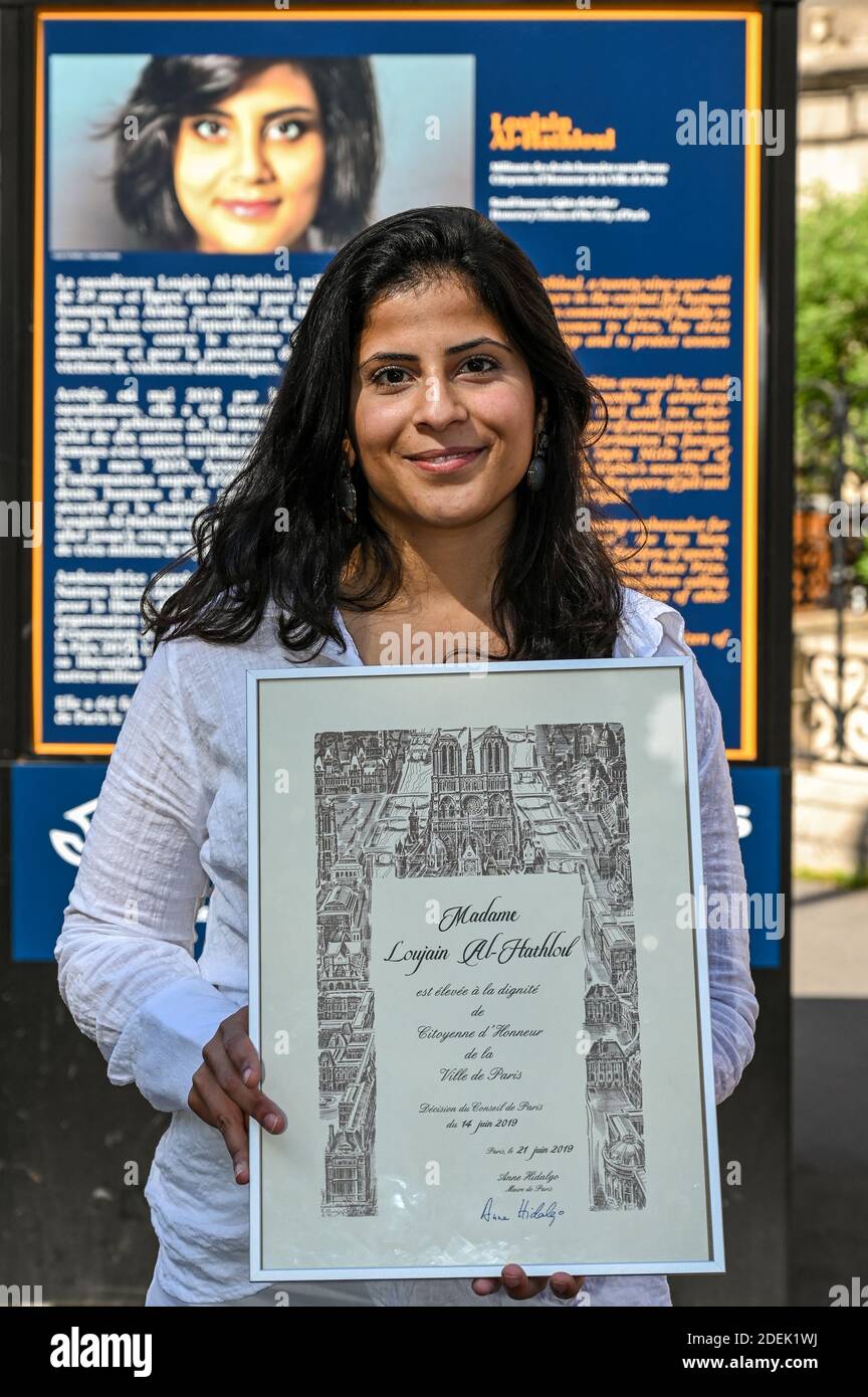 L-R : Lina Al Hathloul with honorary citizenship for her sister, jailed ...