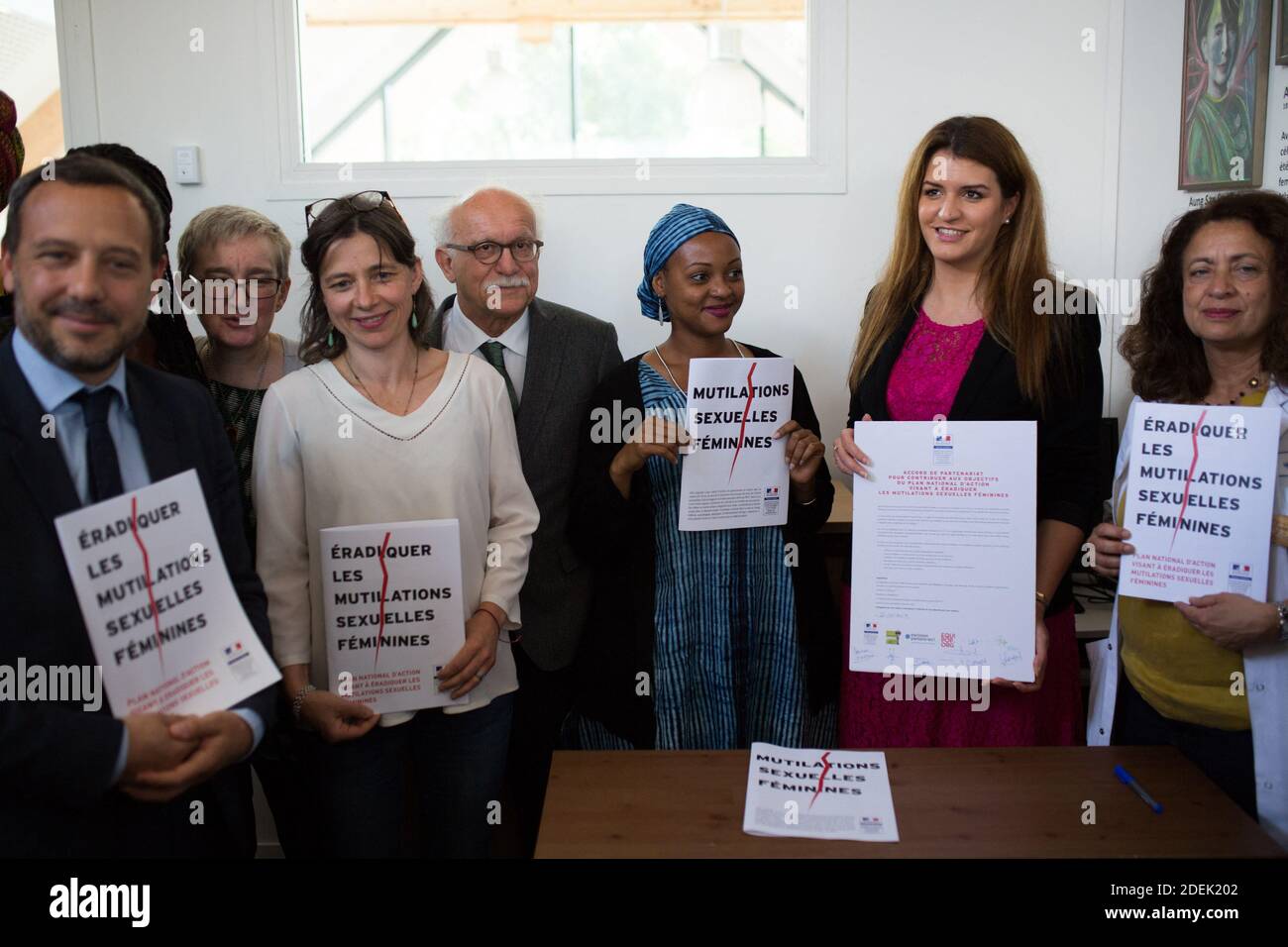 Excision femmes hi-res stock photography and images - Alamy