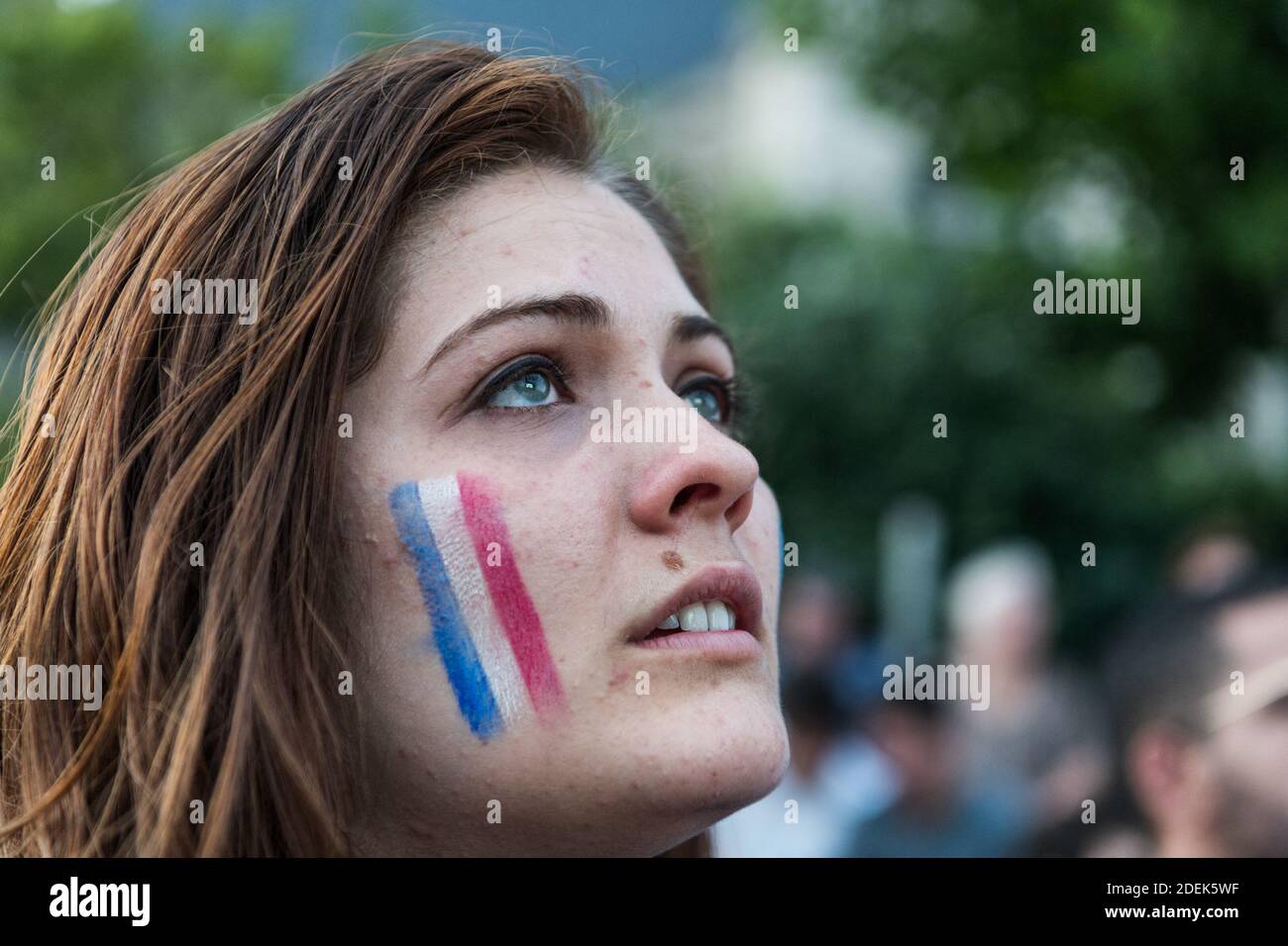 Fans of the French Women football team come to see the 8th of final ...