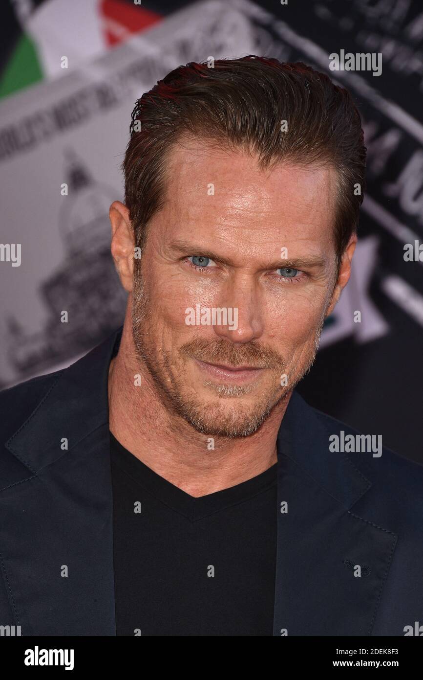 Jason Lewis attends the Premiere of Sony Pictures' "Spider-Man Far From ...
