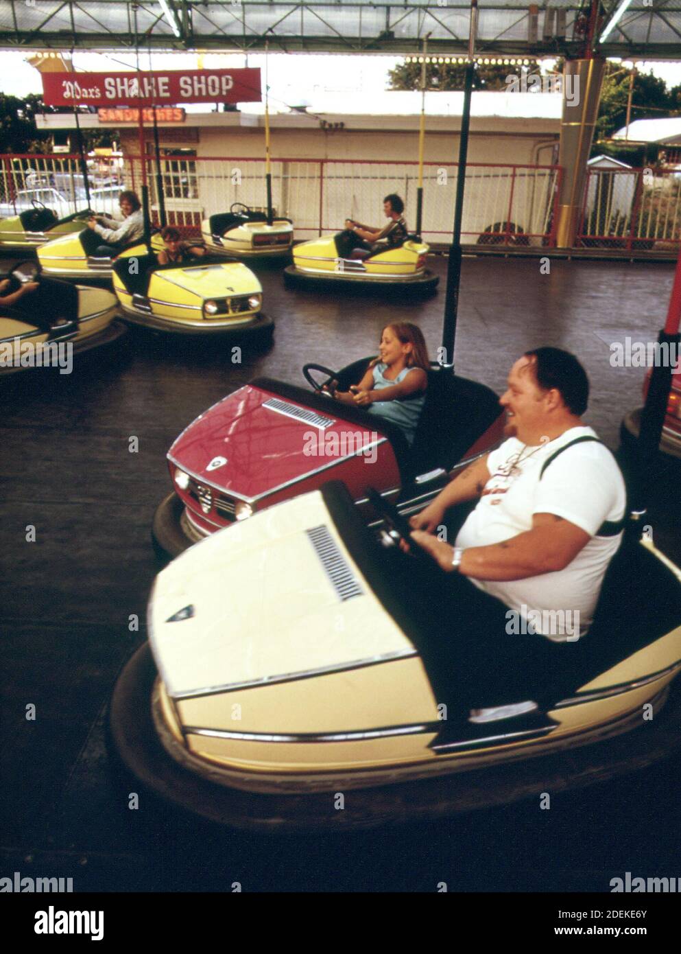 1970s carnival rides hi-res stock photography and images - Alamy