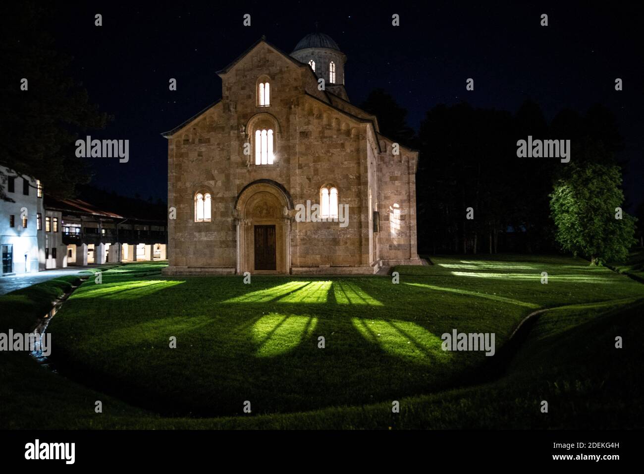 Decani , 27 avril 2019. Monastère de Visoki DeÄ ani . Sa cathedrale est ...